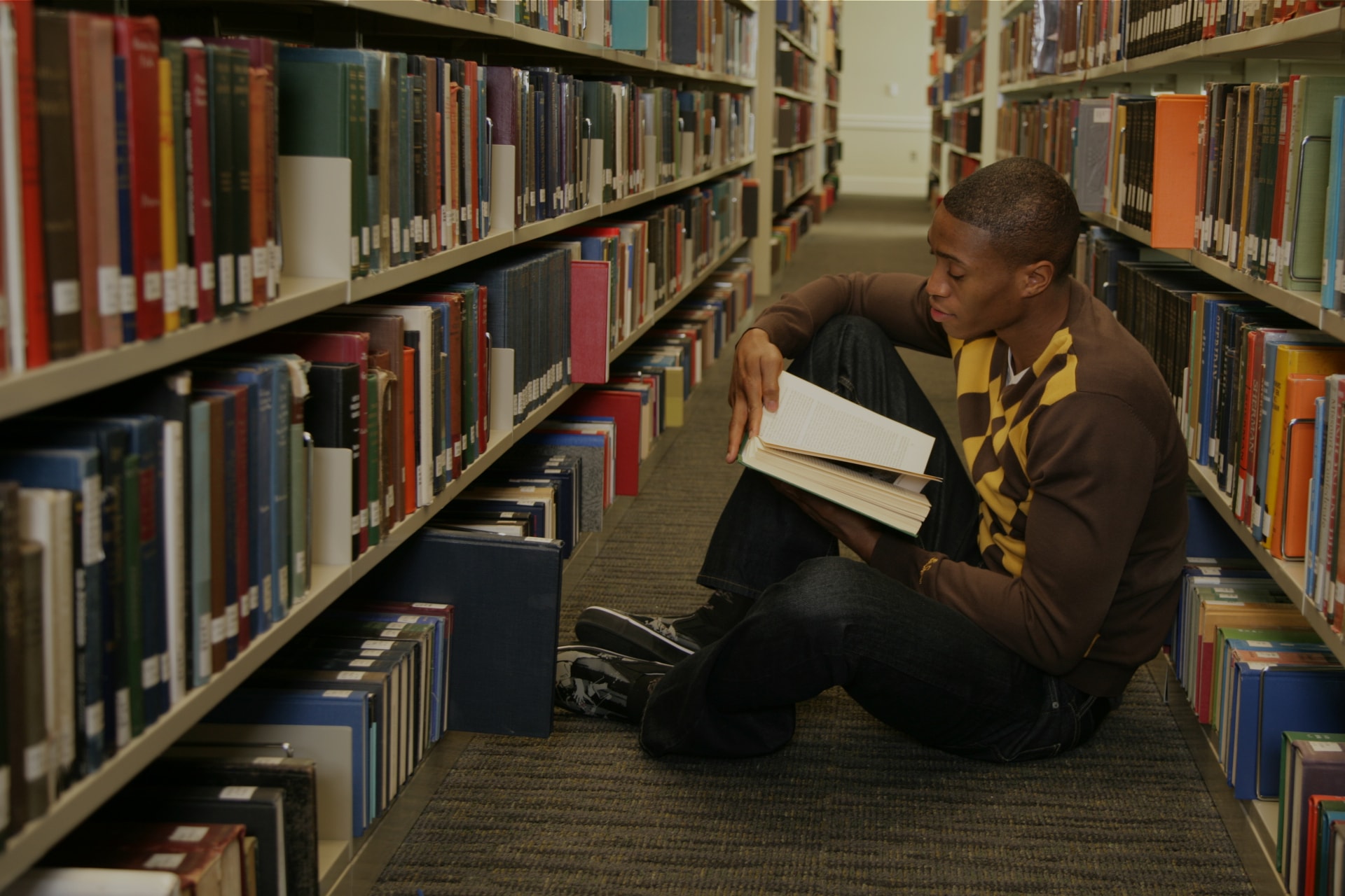 TCNJ | R. Barbara Gitenstein Library